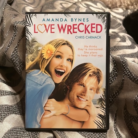 Media | Love Wrecked Amanda Bynes Chris Carmack Dvd Movie | Poshmark